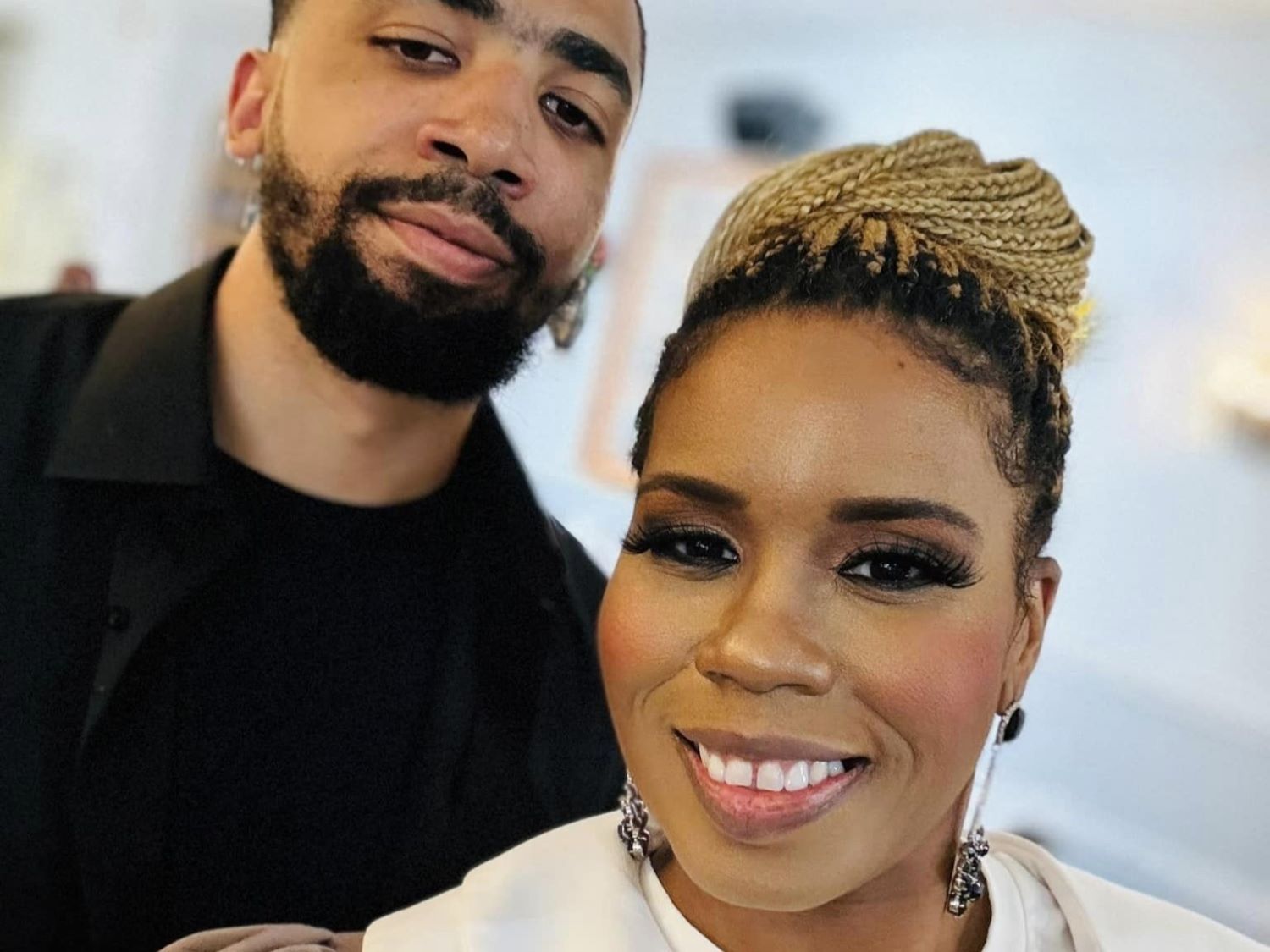 Enjoli Monique: Government Contracting's Unconventional Route