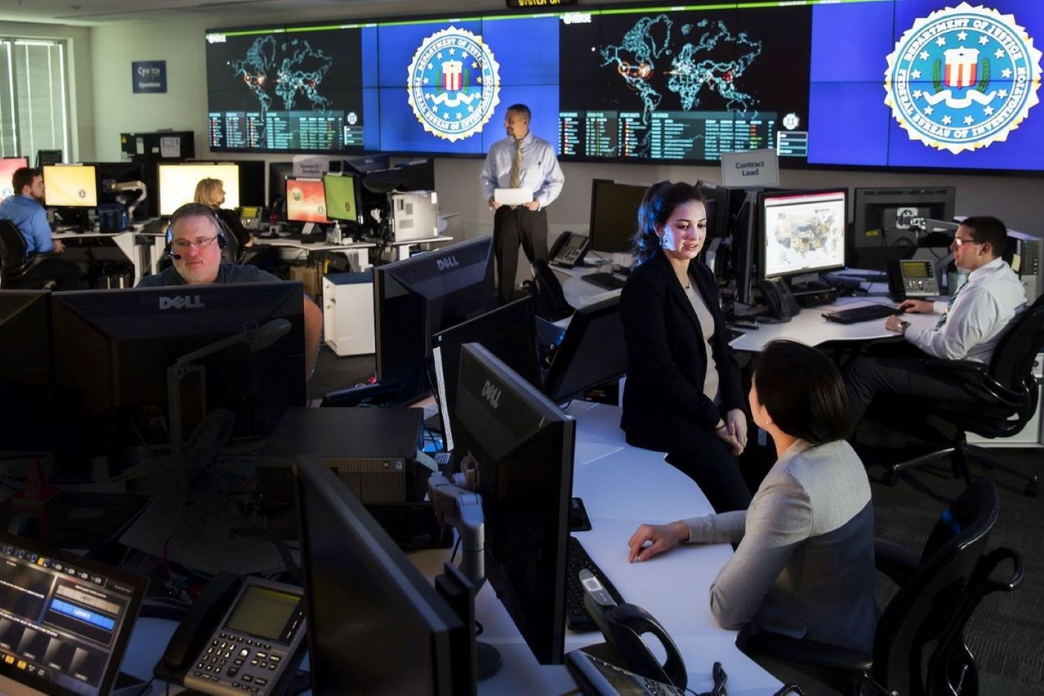 Carving Your Trail to the Elite - Becoming an FBI Special Agent