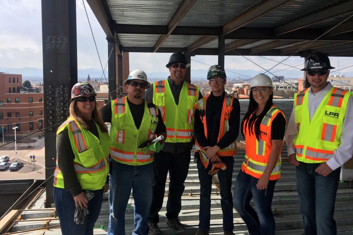 The Dynamics of Close-Knit & LPR Construction's Art of Leading