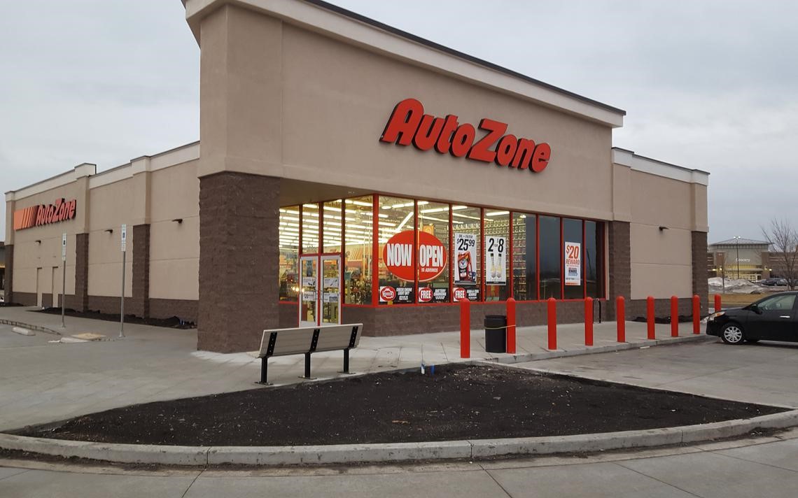 How AutoZone Fend off Amazon in Battle over Auto Parts?